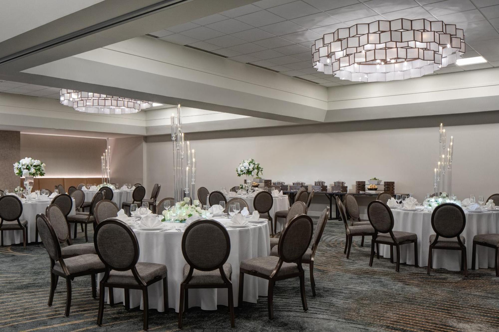 SHERATON FORT WORTH DOWNTOWN HOTEL, FORT WORTH